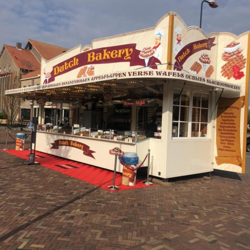 Dutch Bakery aan de Zeestraat en De Stient in Volendam 2e in landelijke ...